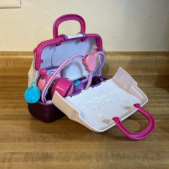 Toys | Doc Mcstuffins Doctor Kit | Poshmark